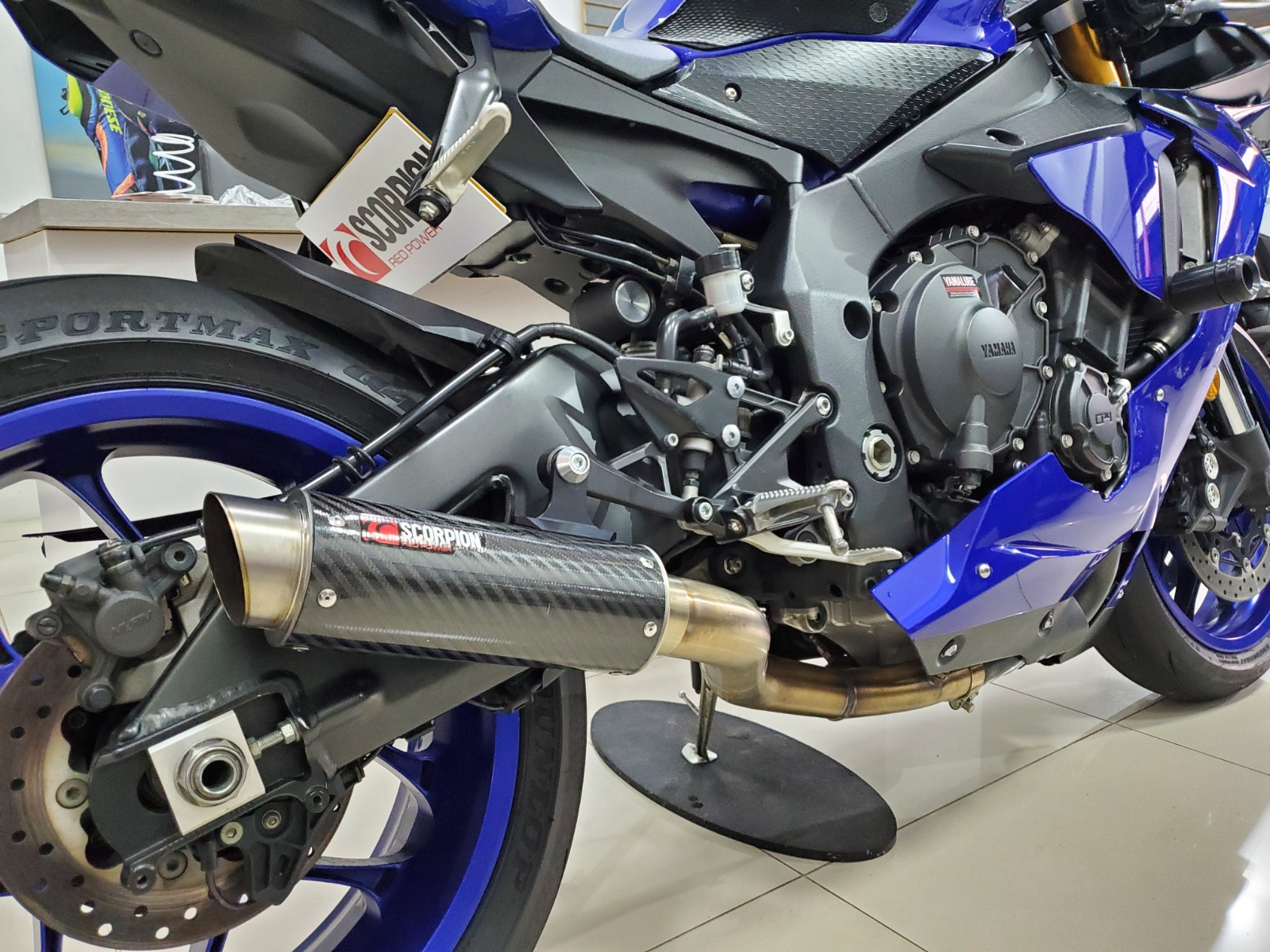 Yamaha YZF R1 Azul Como Nueva 2018
