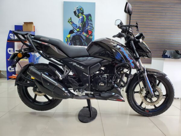 TVS Apache 160 4v XCONNECT 2022